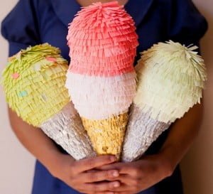 Cómo hacer una piñata de helados